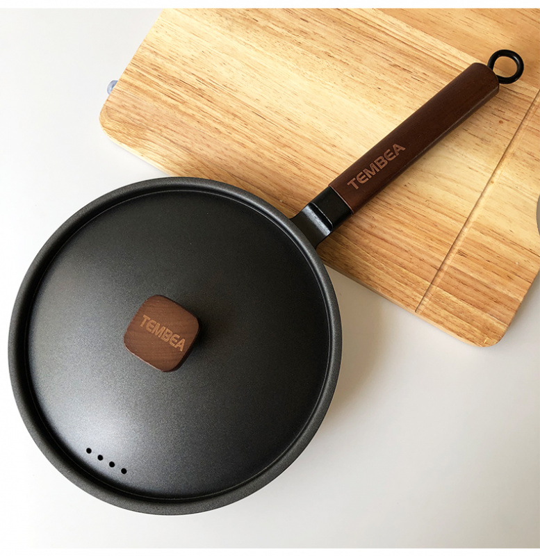 日本 TEMBEA 和 TKESi 同廠 24cm及26cm 煎pan 炒鑊 煎鑊 鑄鐵鍋 日本技術，加厚純鐵一體成型。 健康無塗層，少油少煙 ...