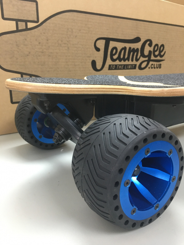Team Gee electric skateboard E-skateboard Longboard max speed 40km/h ...