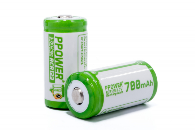 Ppower 4 X CR123 700MAH 3.7V充電鋰電池 - Ezbuyhk