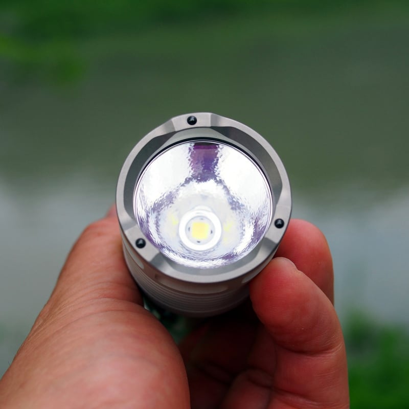 JETBeam M37 Crossbow Cree XHP50.3 3000lm 340米 戰術電筒 - hkequipment 電筒及戶外 ...