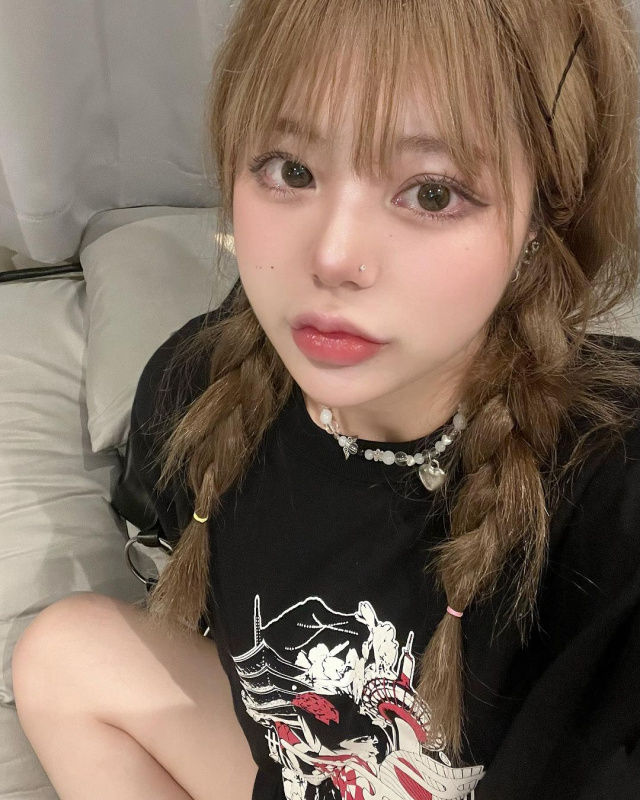 Olens 1Day Shine Touch Milky Brown (20P) 샤인터치 밀키브라운 - KOS高老闆隱形眼鏡專門店