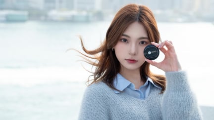 MOSSTALK Pro AI 磁吸 AI 智能翻譯機 + ⼿機⽀架、無縫語⾔溝通新紀元 - 科技 - 香港格價網 Price.com.hk