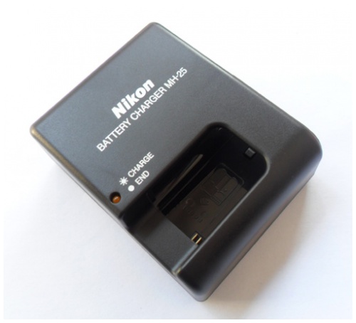 Nikon MH-25 Quick Charger 價錢、規格及用家意見 - 香港格價網 Price.com.hk