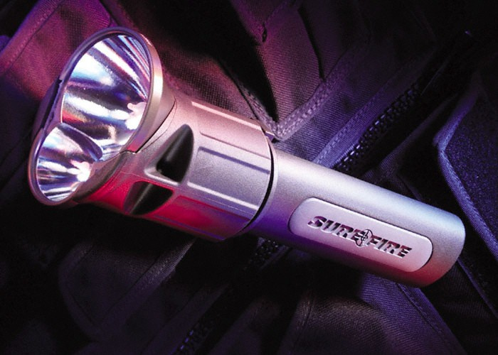 SUREFIRE 10X Dominator Tactical Rechargeable Flashlights 價錢、規格及用家意見 ...