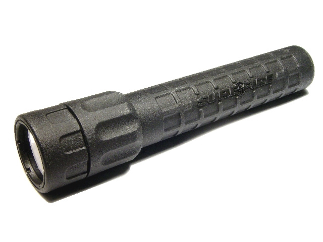 SUREFIRE 8NX Commander Flashlight 價錢、規格及用家意見 - 香港格價網 Price.com.hk
