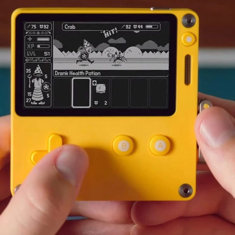 Panic Playdate Handheld Game Console 復古掌上遊戲機 (16MB+4GB) 價錢、規格及用家意見 - 香港 ...